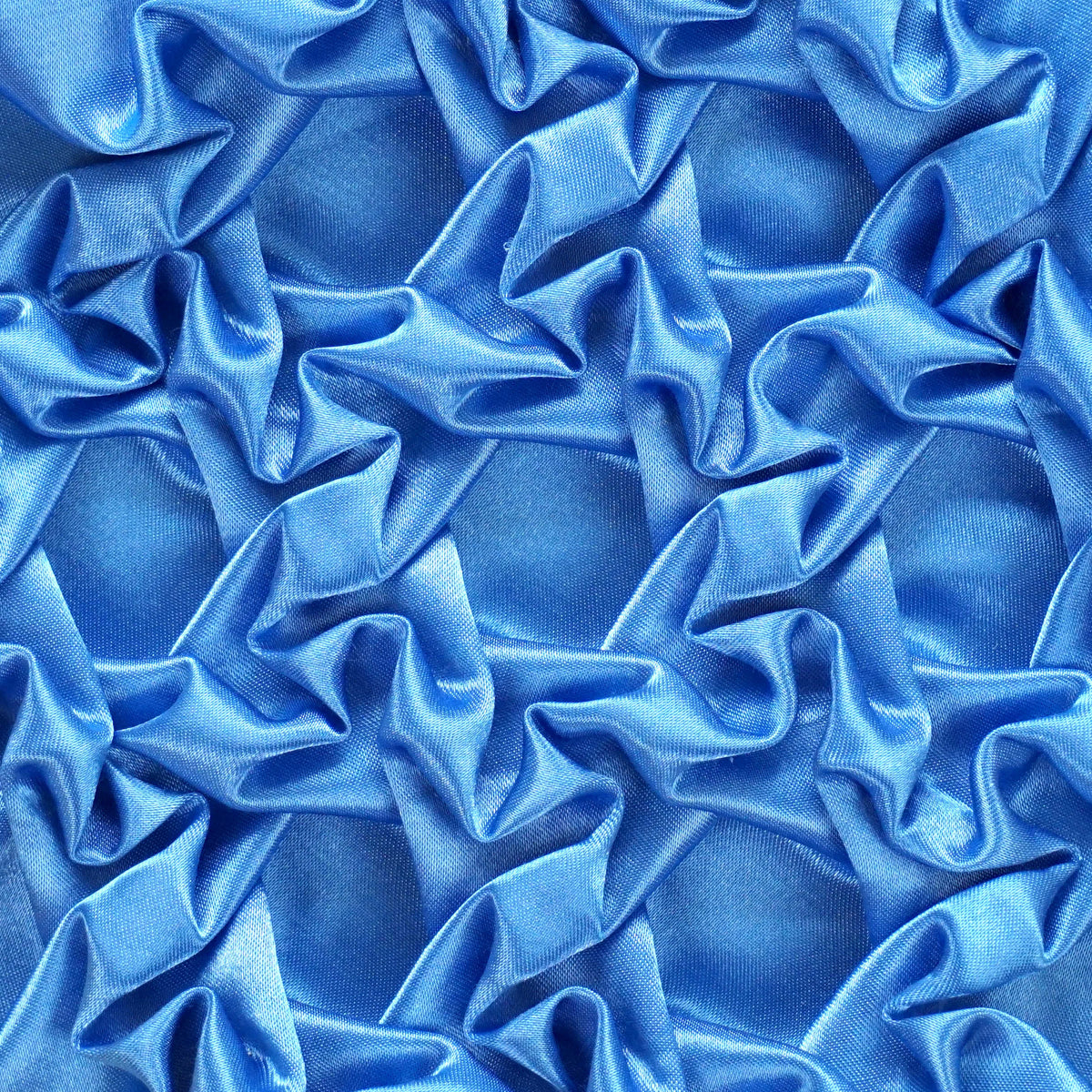 Lens Stars in Satin – Gathering Folds